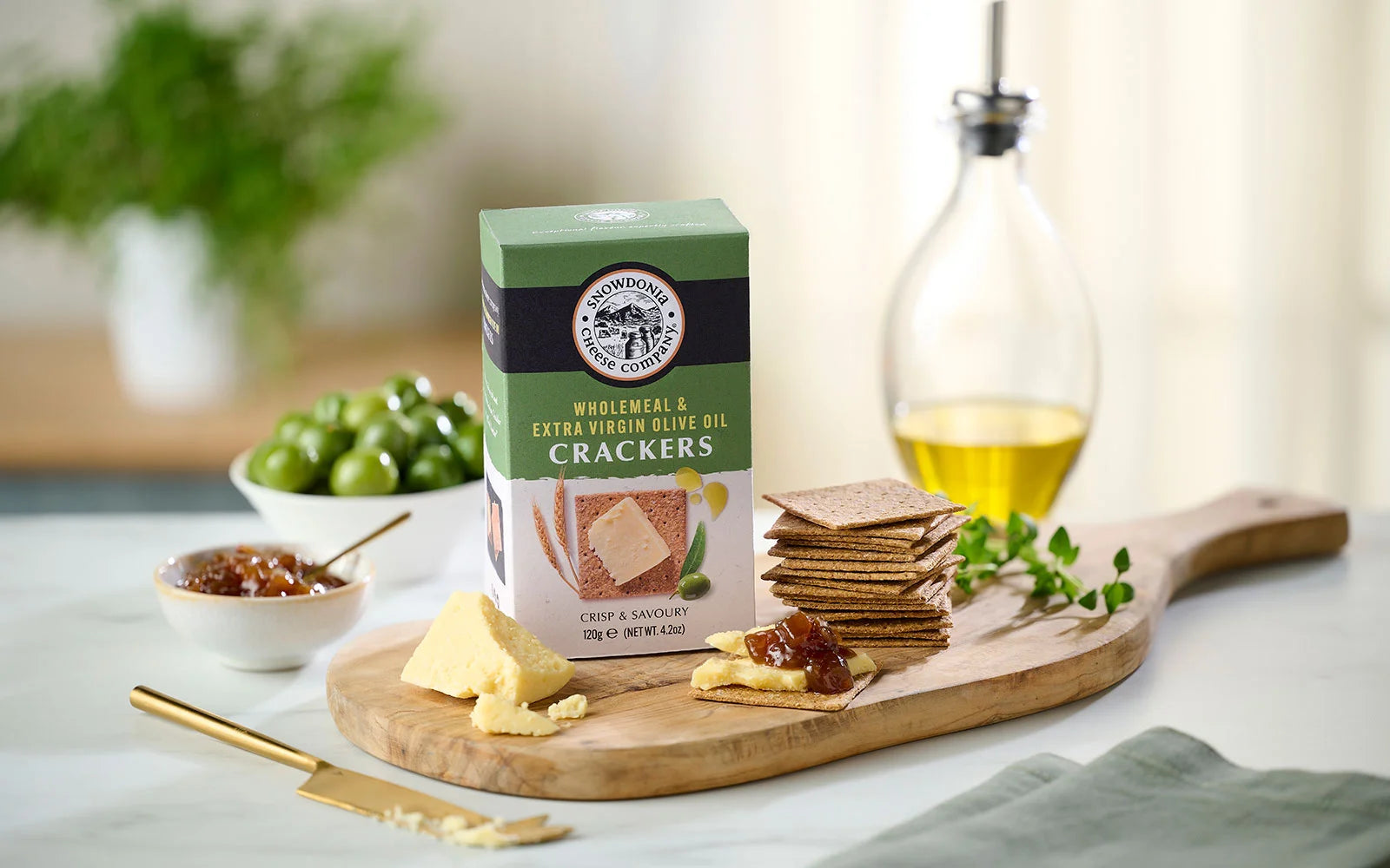 Wholemeal & Extra Virgin Olive Oil Crackers – Welsh Luxury Hamper Co.